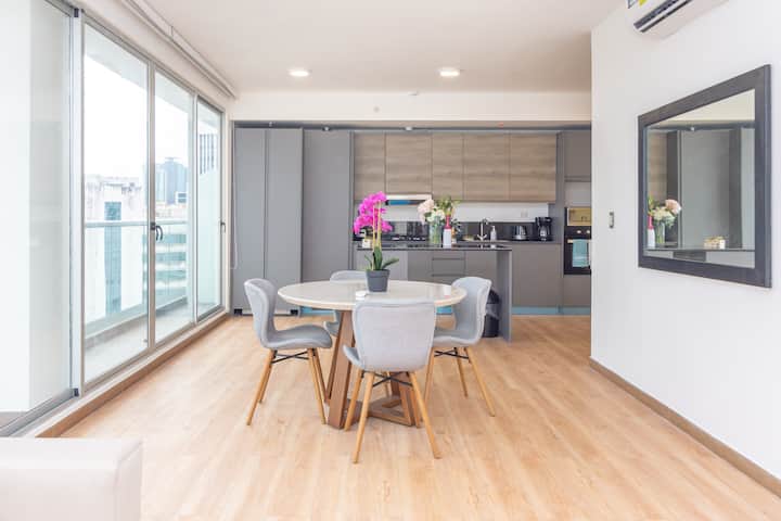 Luxury 1 Bedroom Apt Free Parking & Balcony - Panama