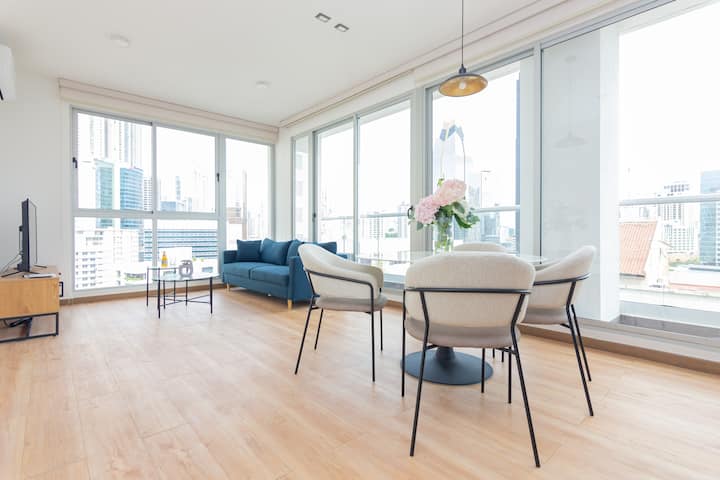Luxury 1 Bedroom Apt Free Parking & Balcony - Panama