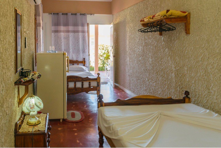 Casa Nieves Y David. Wifi Y Energía 24h Incluidos. - Vinales