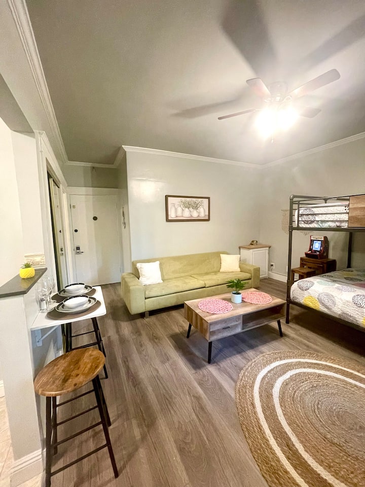 Long Beach Studio, Walk 2 Food, Beach & Shopping - Cabrillo Marine Aquarium, San Pedro