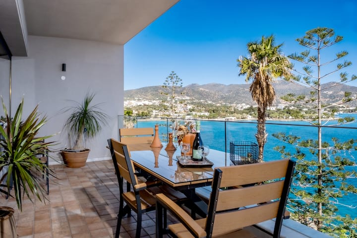 Paradise Deluxe Apartment On The Sea - Agios Nikolaos