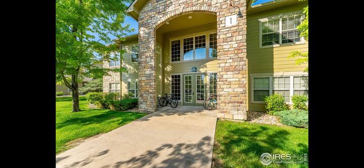 Relaxing 1 Bedroom Condo With Pool - Fort Collins, CO