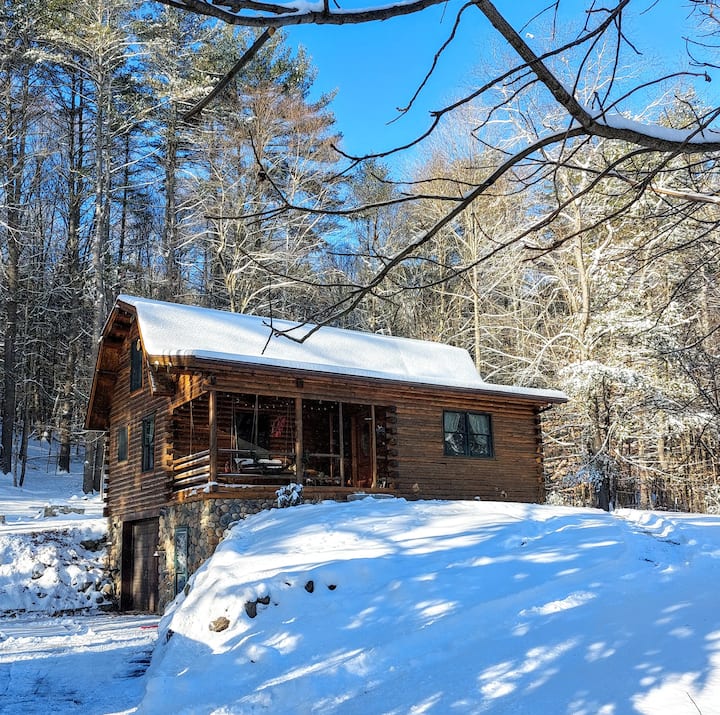 Cozy Chic 3 Bedroom Cabin- 30 Minutes From Gore - Adirondack, NY