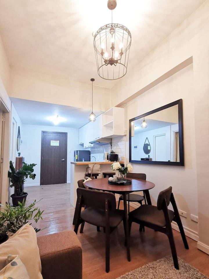 A Cozy Condo Unit @ The Loop Cagayan De Oro City - Cagayan de Oro