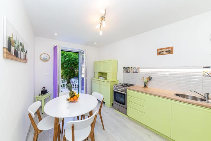 Great Location Split City Center Apartment Ita - Split