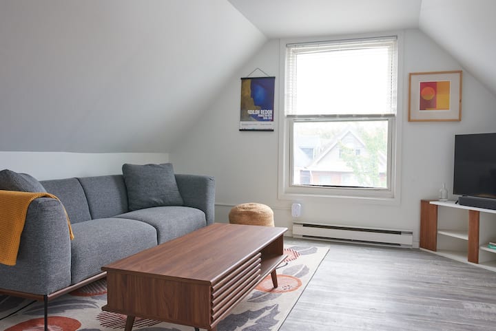 Stylish And Cozy Apartment In Kirkendall North! - Hamilton, Canadá