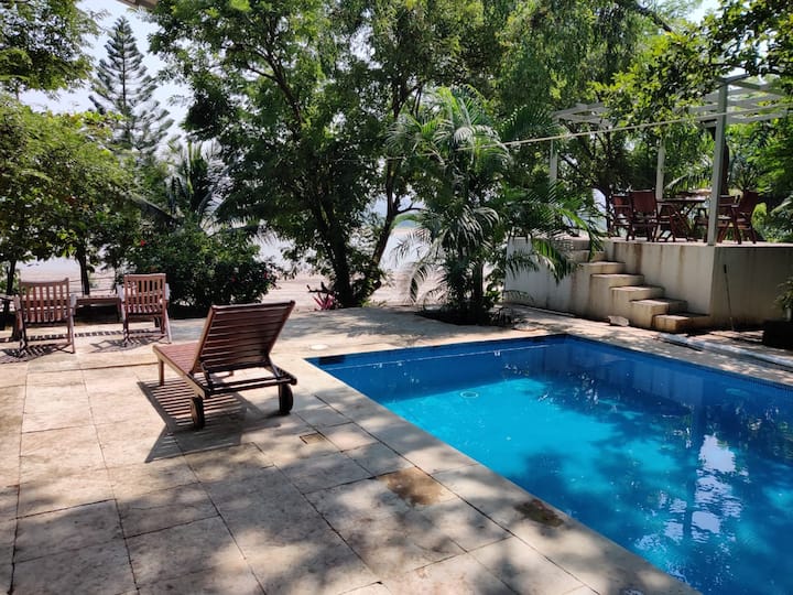 Mandwa Beach Holiday Rentals & Homes - Kolgaon, India | Airbnb