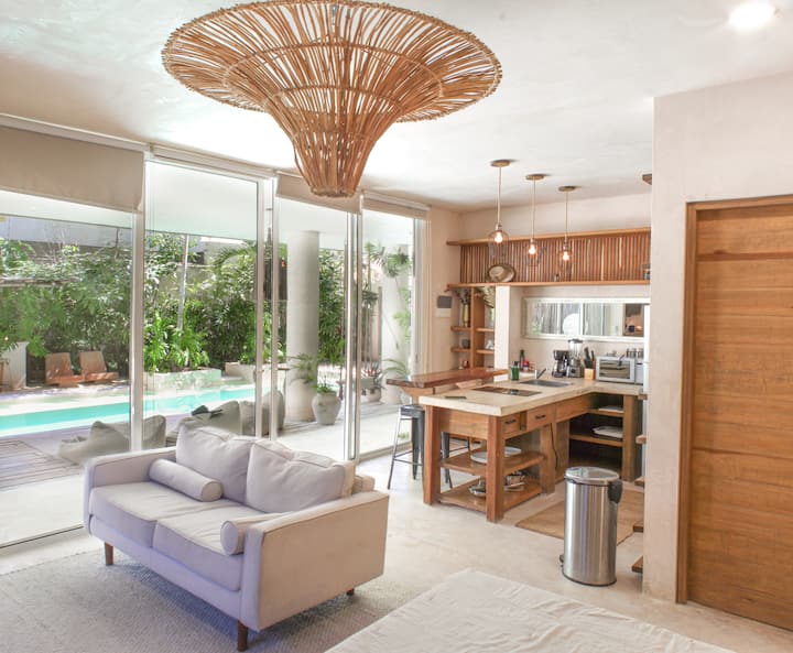 Private Jacuzzi | Fast Wifi 200mgb | King Size Bed - Tulum