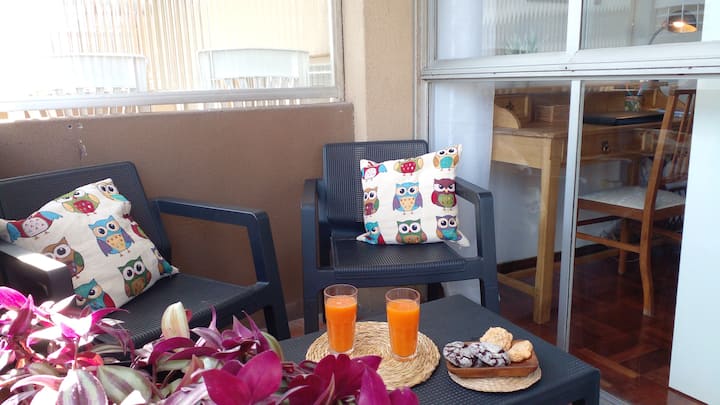 Pocitos, Mi Hogar Tu Hogar. - Montevideo