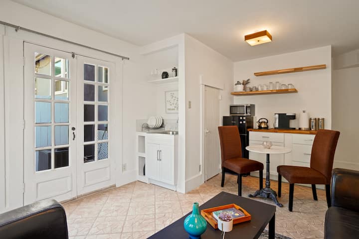 Madeline Guesthouse In Kern Place - El Paso, TX