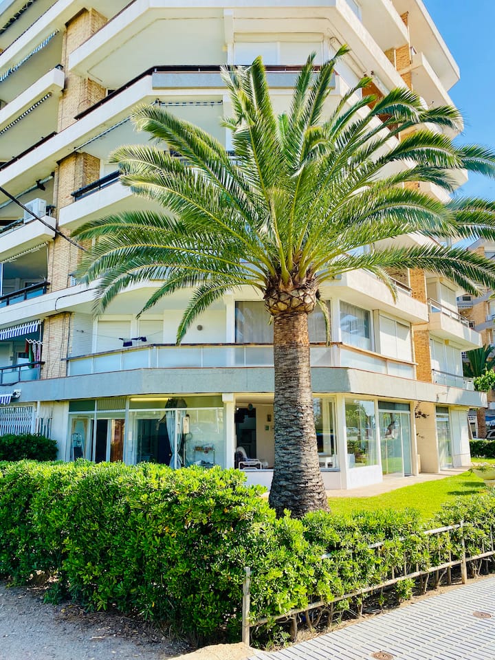 Appartement Avec Vue Sur La Mer. - La Pineda