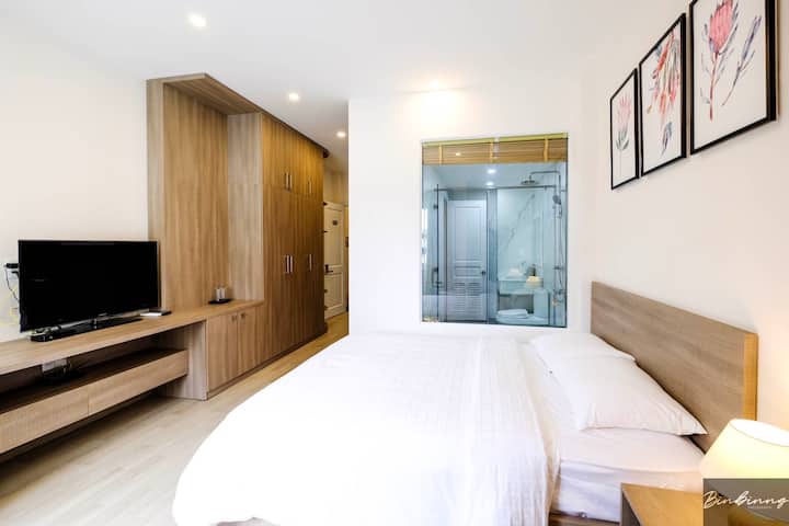 Henry House 1 - Deluxe Balcony Apart In Dist 1 - ホーチミン