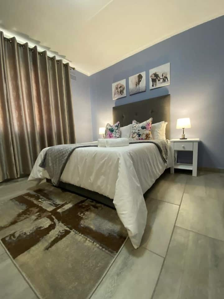 Morodi Guest Lodge Offers Clean & Safe Rooms. - Emalahleni