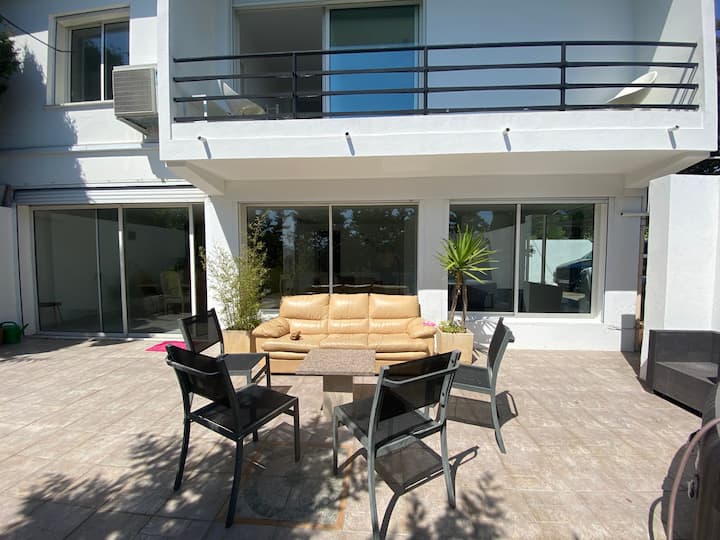 Très Belles Villa Avec 2  Jacuzzi - Cannes