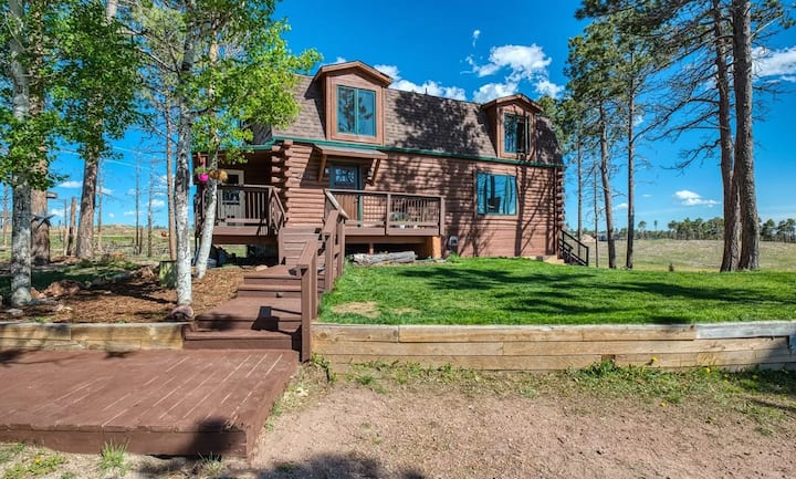 Luxury Log Home*game Room*mtn Views*king Beds - Colorado Springs, CO