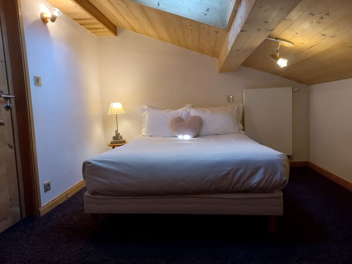 Chambre Double Privée Dans Un Chalet Alpin B&b - Les Gets