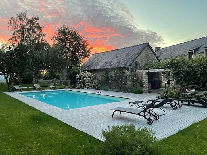 Longère Avec Piscine - Vannes