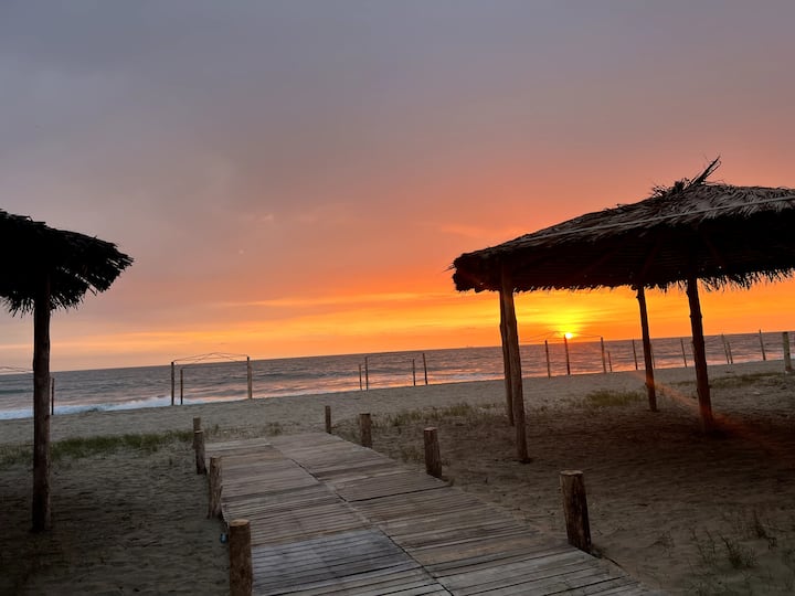 Comfort Familiar Frentealmar/ Piscina Jacuzzi Bbq - Playas