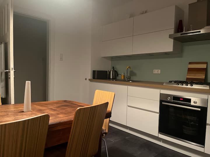 Wohnung - Ruhige Lage - Vorort Wiesbaden - Wiesbaden