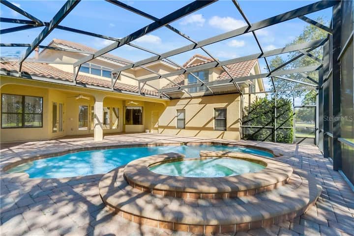 Lux Home 5/5 - Orlando, FL