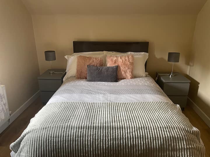 The Cottage - Cosy 2 Bed Country Cottage - Fermoy