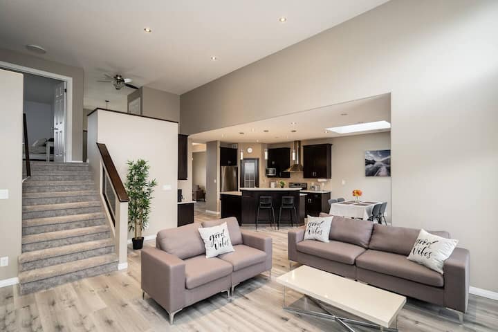 Sweet Home In Bridgewater /W Garage & Yard - Winnipeg