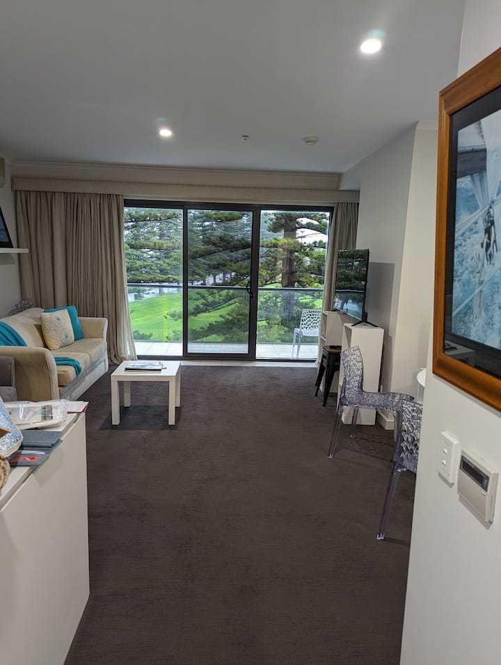 The Heart Of Glenelg - Glenelg