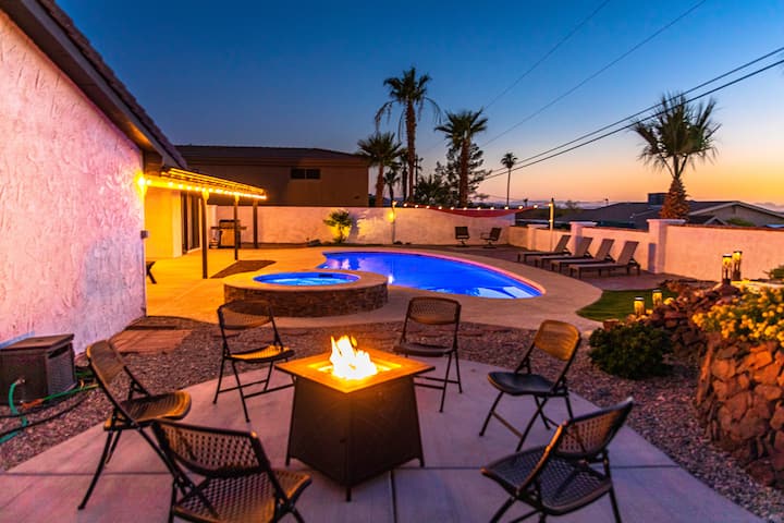 Havasunny Stay - Pool | Spa | Game Room | Fire Pit - Lake Havasu City, AZ