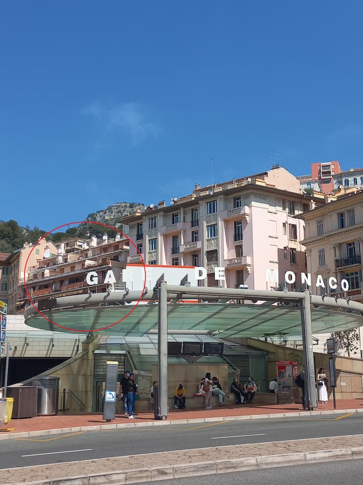Beausoleil à 30 Metres De La Gare De Monaco - Monte Carlo