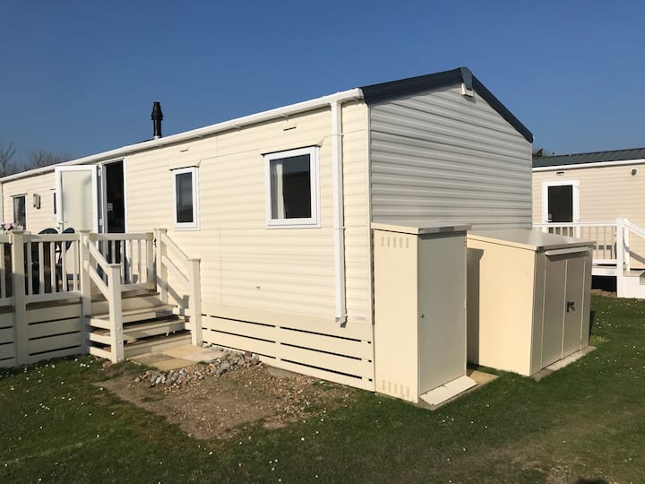 Rye Harbour Holiday Rentals & Homes - England, United Kingdom | Airbnb