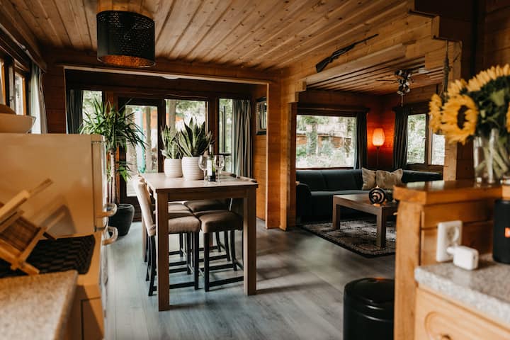 Cozy And Romantic Forest House Op De Veluwe - Putten