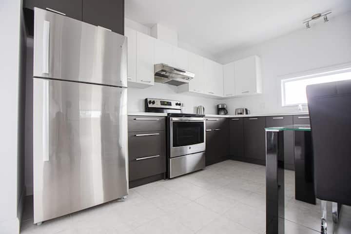Super Condo 5 1/2 - Aéroport Québec