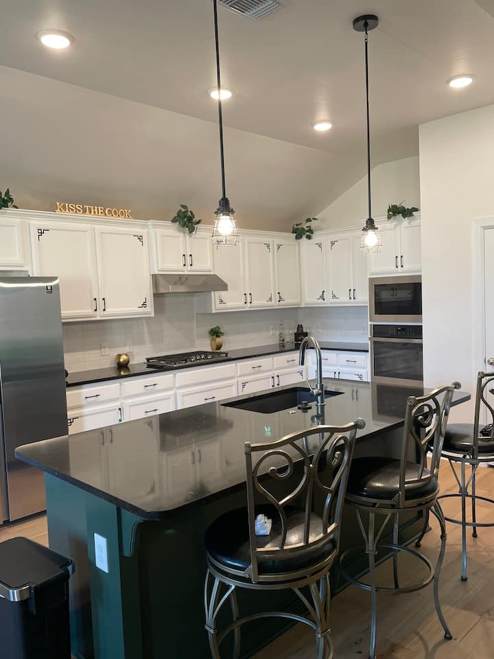 Good Vibes 😎 Only Dwellings Shared House - Yukon, OK