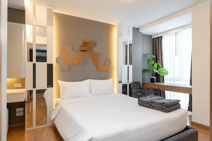 Breezy Condo Next To St Food&night Life: Xvi - Bangkok