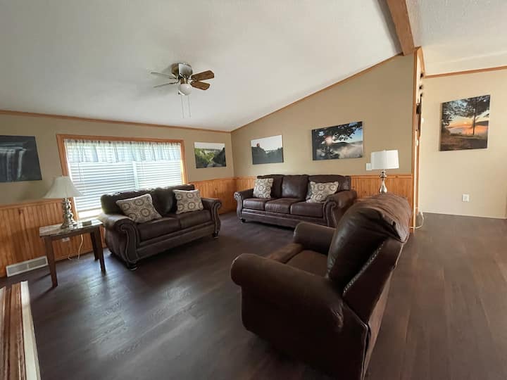 Halvorsen Hideaway 3 Br Home Near Letchworth Park - Hunt, NY