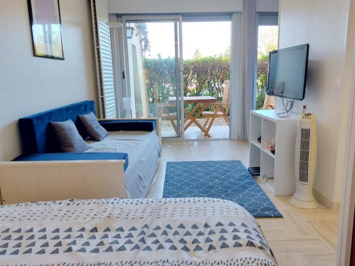 Studio Eleverca 3*- Rez De Jardin Terrasse - Mandelieu-la-Napoule