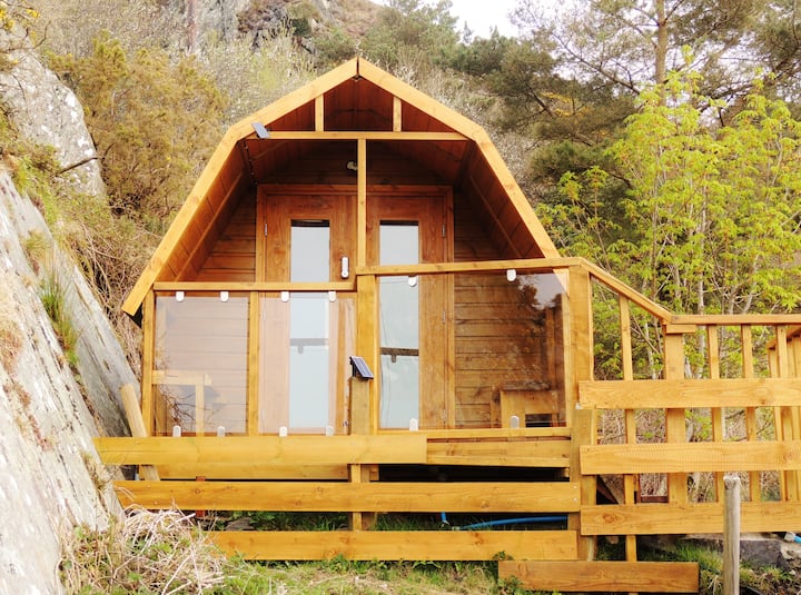The Podium - Unique Camping Pod With Stunning View - Barmouth