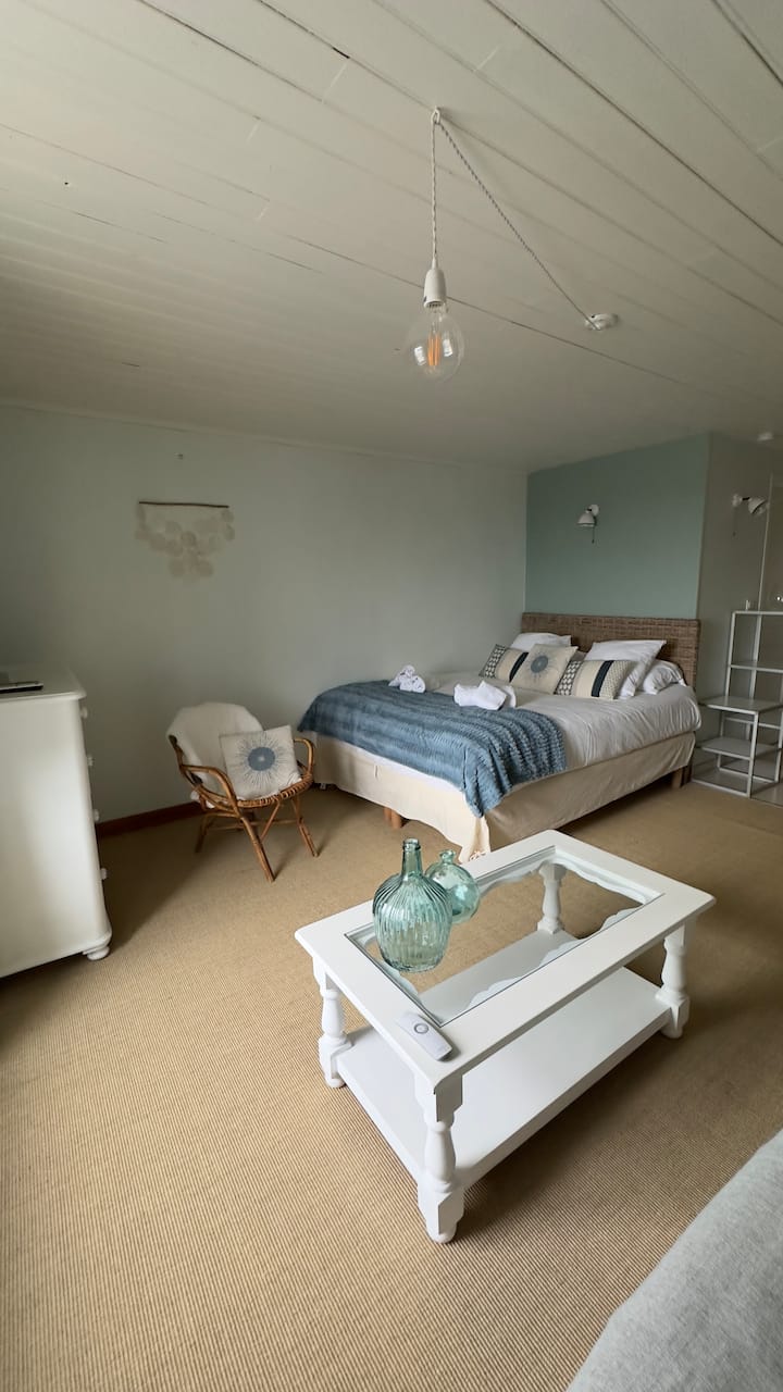 Studio Cosy Vue Port à Diélette – Mer & Détente - Flamanville