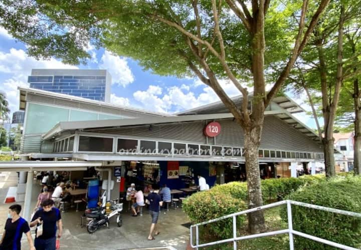 Stroll To Queenstown Mrt, 3-br @ Cw Towers - Bukit Batok