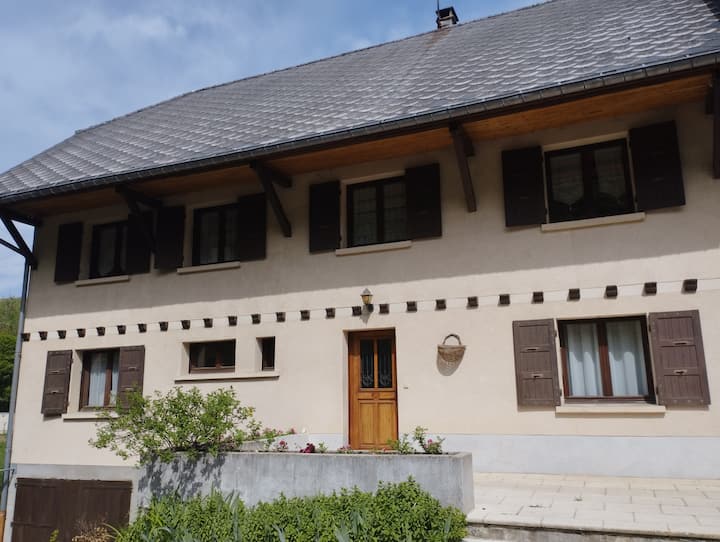 Appartement Dans Maison N°5
A L'etage 50 M2 - Saint-Pierre-de-Chartreuse