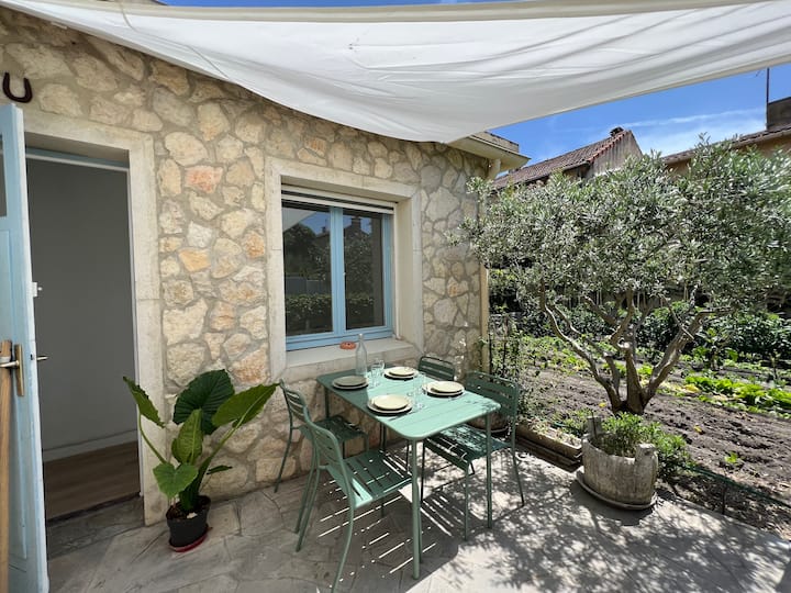 Jolie Maison Au Calme Avignon Terrasse Au Soleil - Avignon
