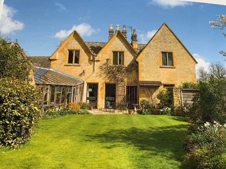 Cotswold Family House With Walled Garden - Chipping Norton