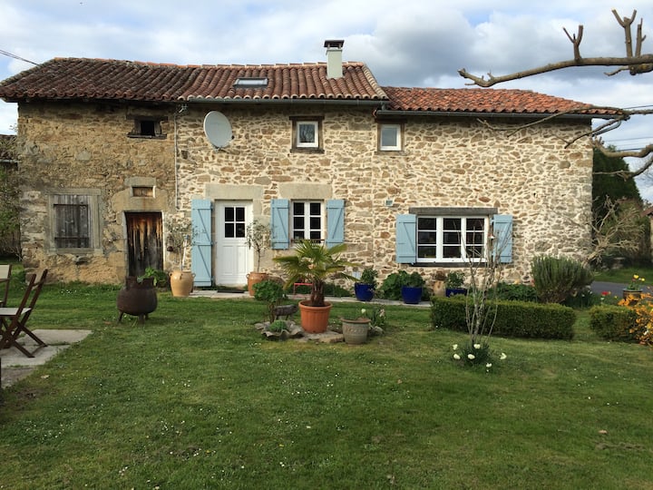 Petite Maison De Campagne À Proximité Des Golfs - Centre de la Mémoire d'Oradour sur Glane