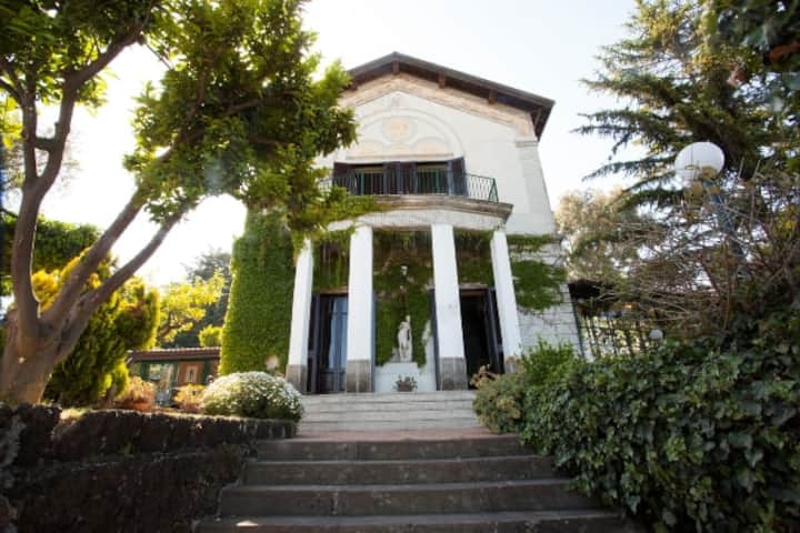 Villa Siciliana Sull'etna, Con Piscina Vista Mare - Nicolosi