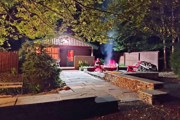 Year-round Catskills Cabin • Cozy Quiet & Inviting - Margaretville, NY