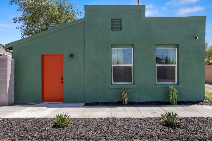 Downtown Hip Historic Two Bedroom House - Phoenix, AZ