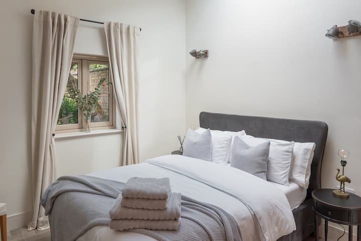 The Two Hollies Stamford, Adorable 1 Bedroom Place - Rutland