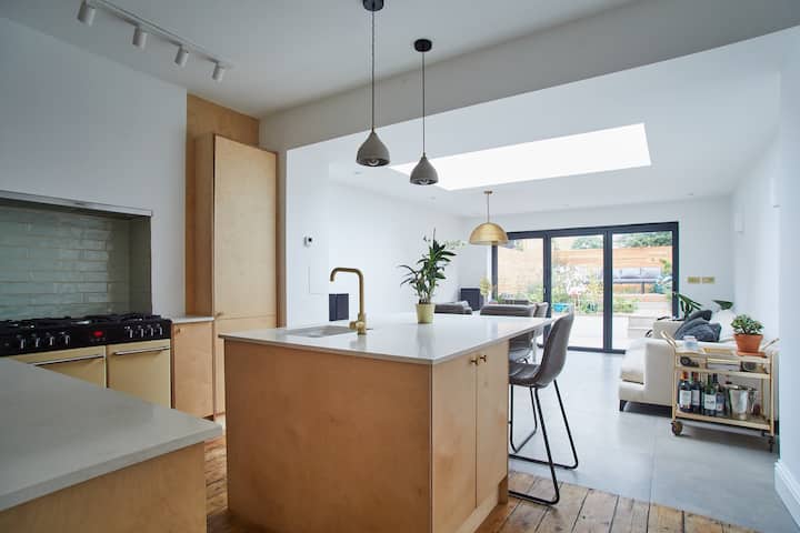 Stylish Victorian House With Workspace - Londres