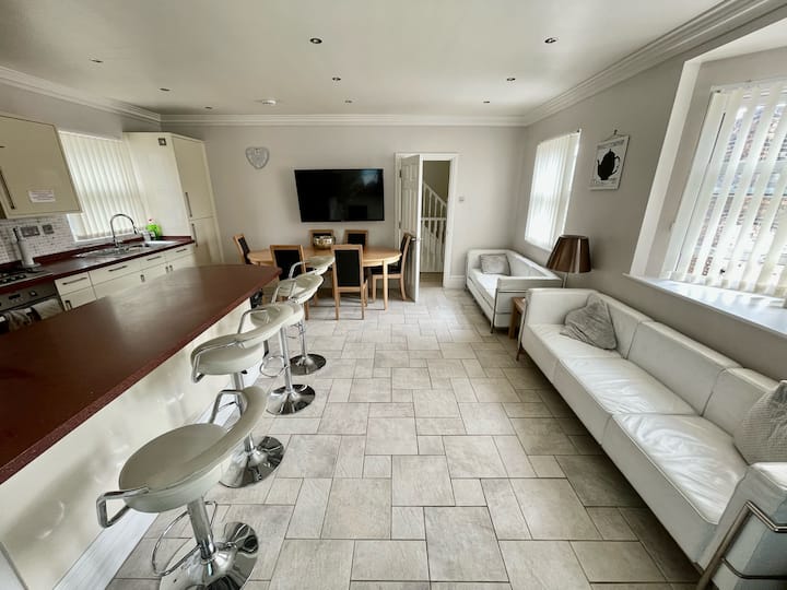 Superb 4bd Holiday Retreat In Margate - Broadstairs