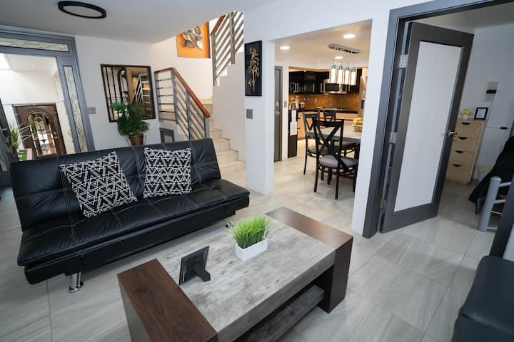 |Residencia 3 Bdroom + Terraza + Vista Al Océano - Tijuana Beach
